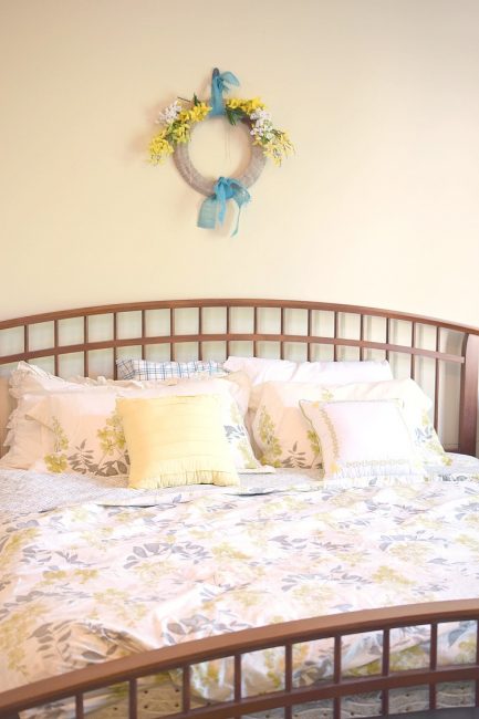 Farmhouse-Style Spring Bedroom