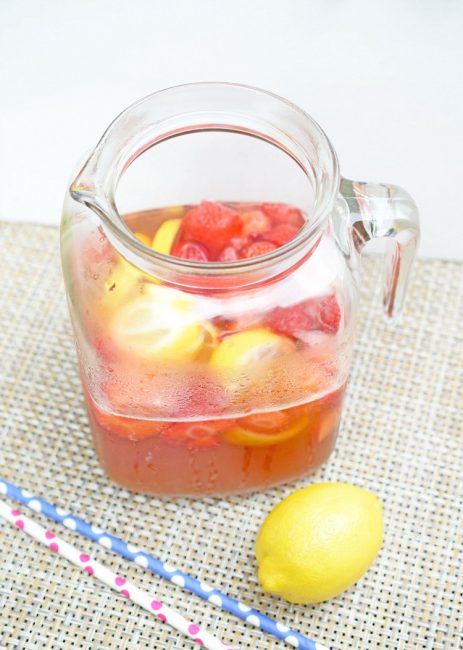 Strawberry Lemonade Iced Tea