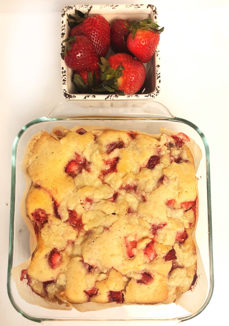 Fresh Strawberry Coffee Cake
