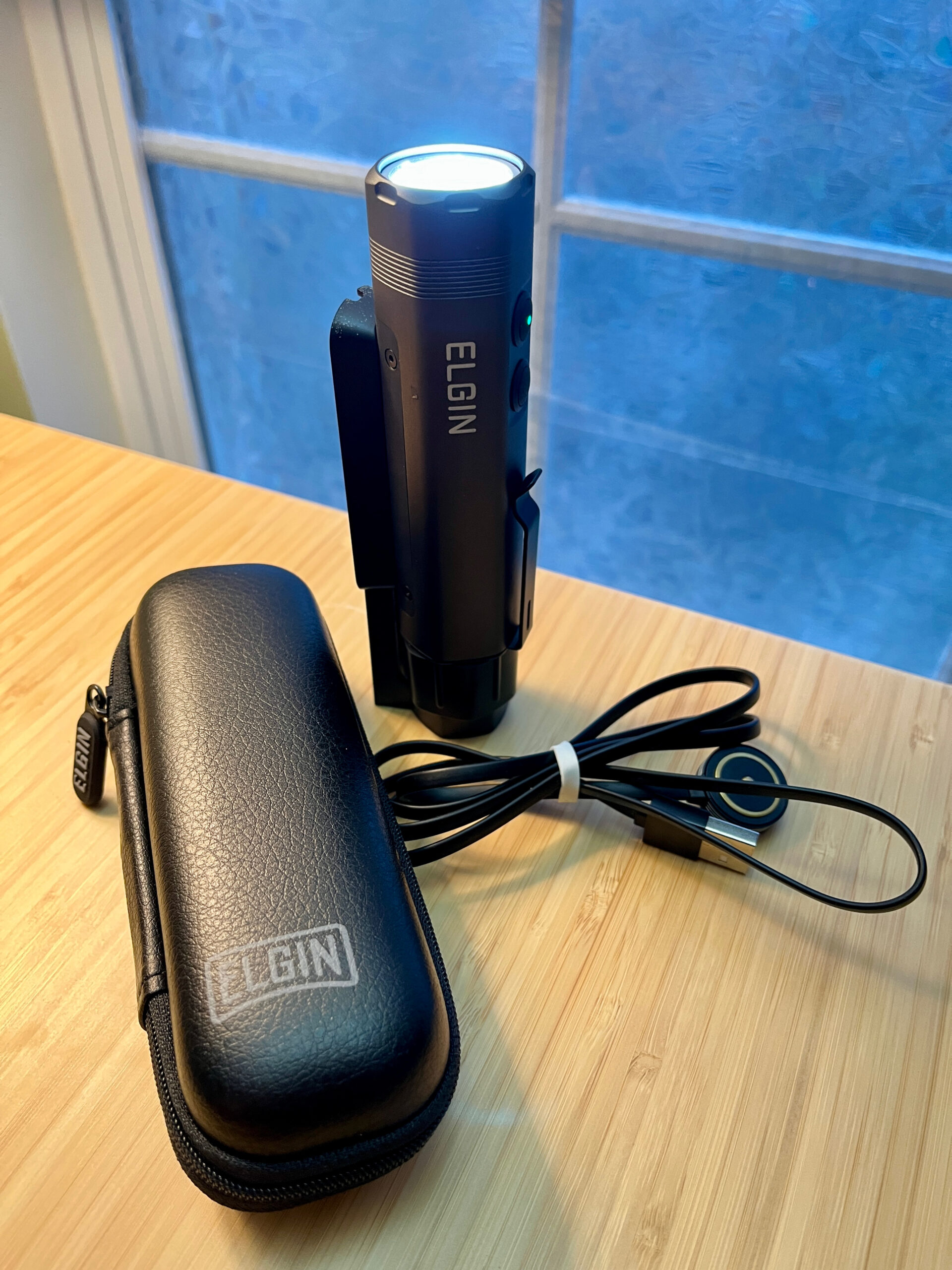 Elgin Flashlights Review - momhomeguide.com