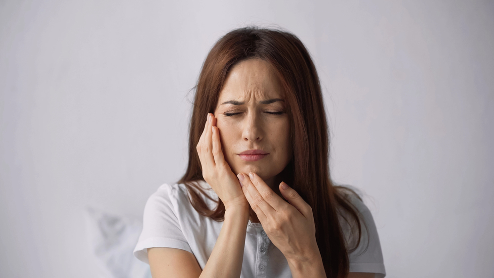 7 Expert-Backed Reasons to Get Wisdom Teeth Extracted Before They Cause ...